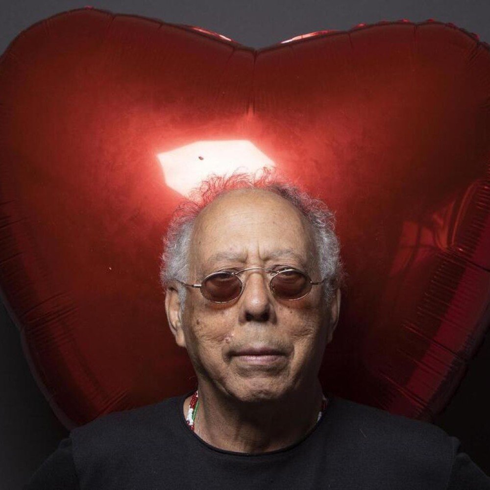 Jards Macalé: Relembre a vida e a carreira do cantor carioca