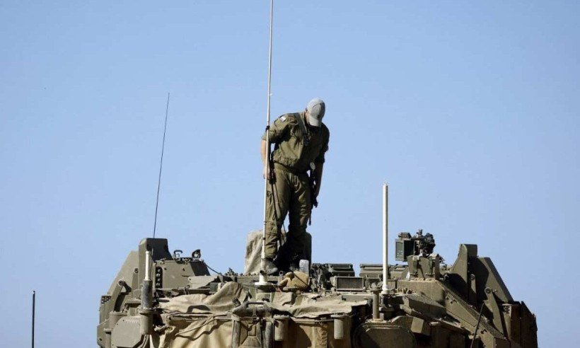 Exército israelense afirma que tem o 'controle operacional' do porto de ...