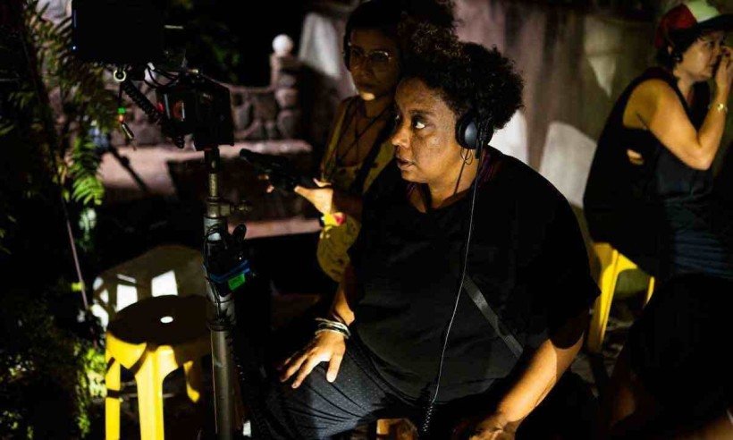 Grace Passô prepara sua estreia como diretora de cinema - Estado de Minas