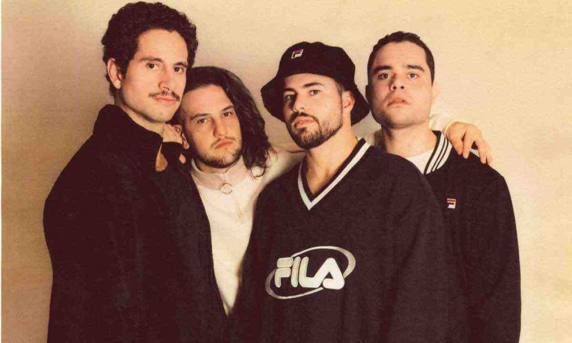 Lagum lança DVD ao vivo após sucesso da turnê "Depois do fim" - Estado ...