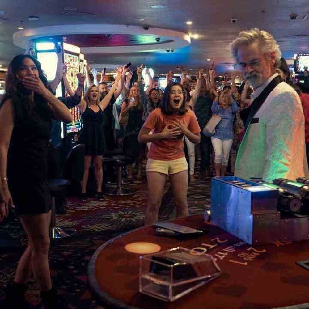 Série "Explosivos" inverte estereótipo de militares e agentes da CIA