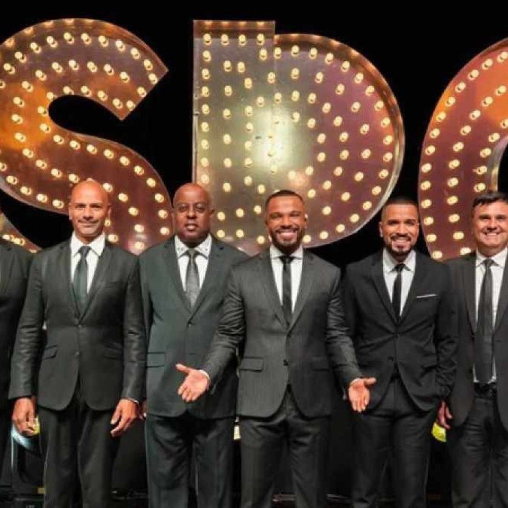 Alexandre Pires faz despedida do SPC na UZNA na cidade de Sorocaba