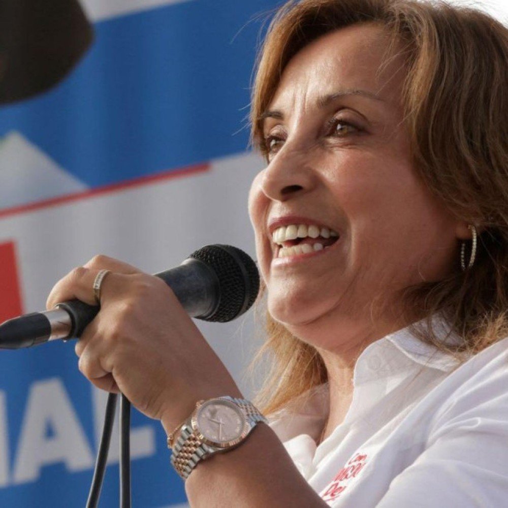 3 chaves para entender o 'caso dos Rolex' que levou a buscas na casa da presidente do Peru