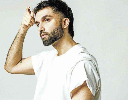 Silva supera crise com a música e volta ao disco com "Encantado"