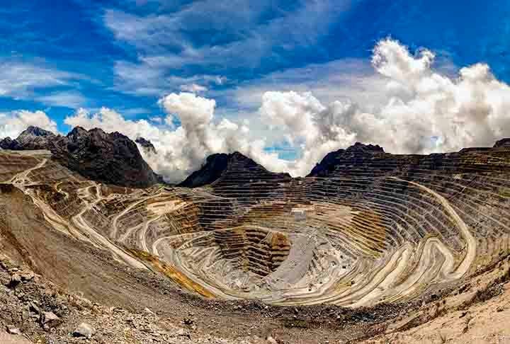 Inteligência Artificial encontra um dos maiores depósitos de cobre do ...