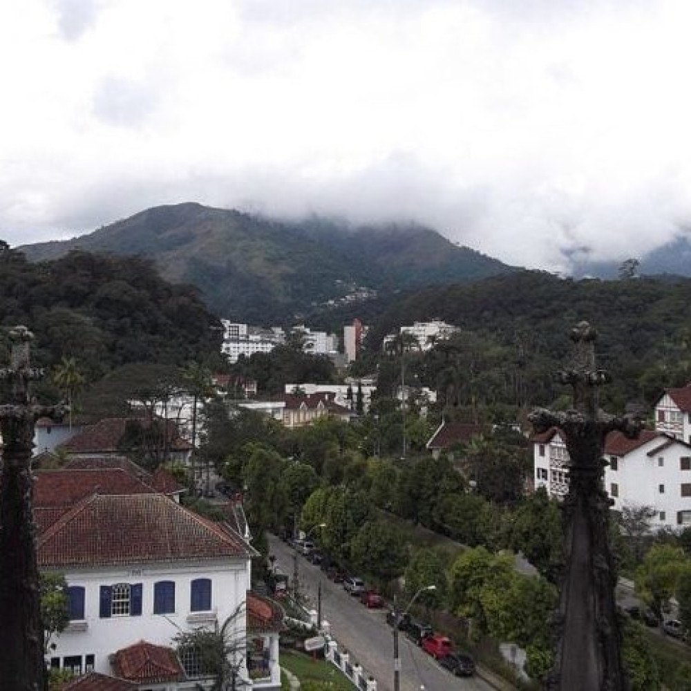 Petrópolis decreta ponto facultativo por causa de previsão de temporal