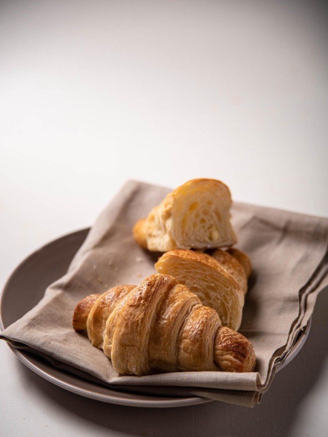 Croissant: doce ou salgada, massa leve conquista os paladares mais ...