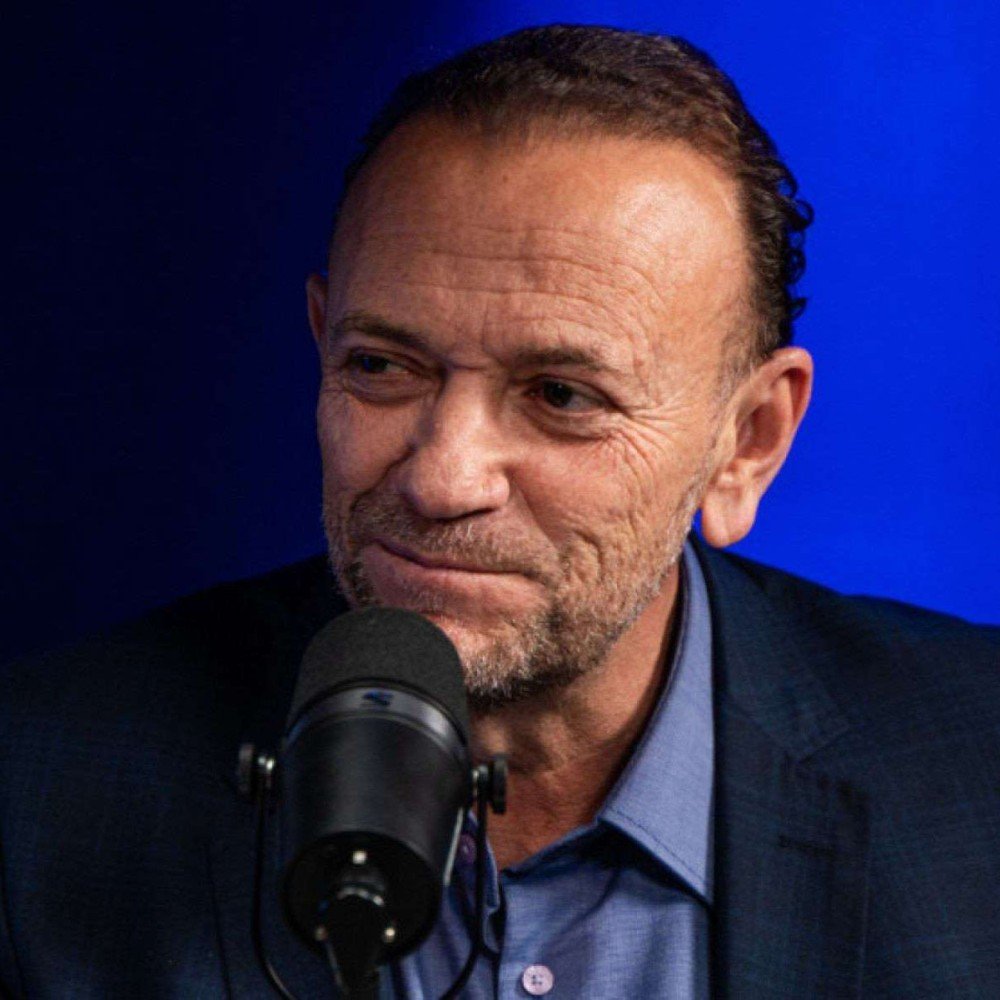 Edinho Silva junta mais de 120 dirigentes para garantir candidatura no PT