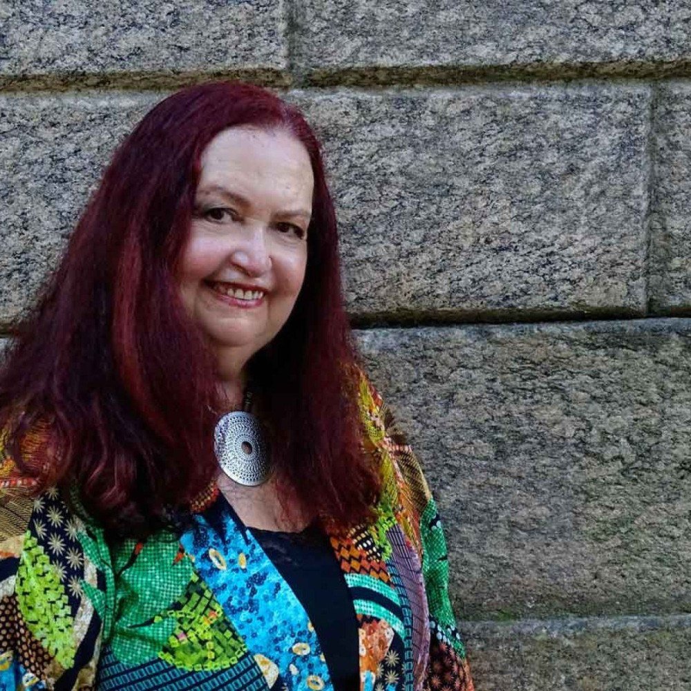Sonya, ex-Quarteto em Cy, tem muitas histórias para cantar