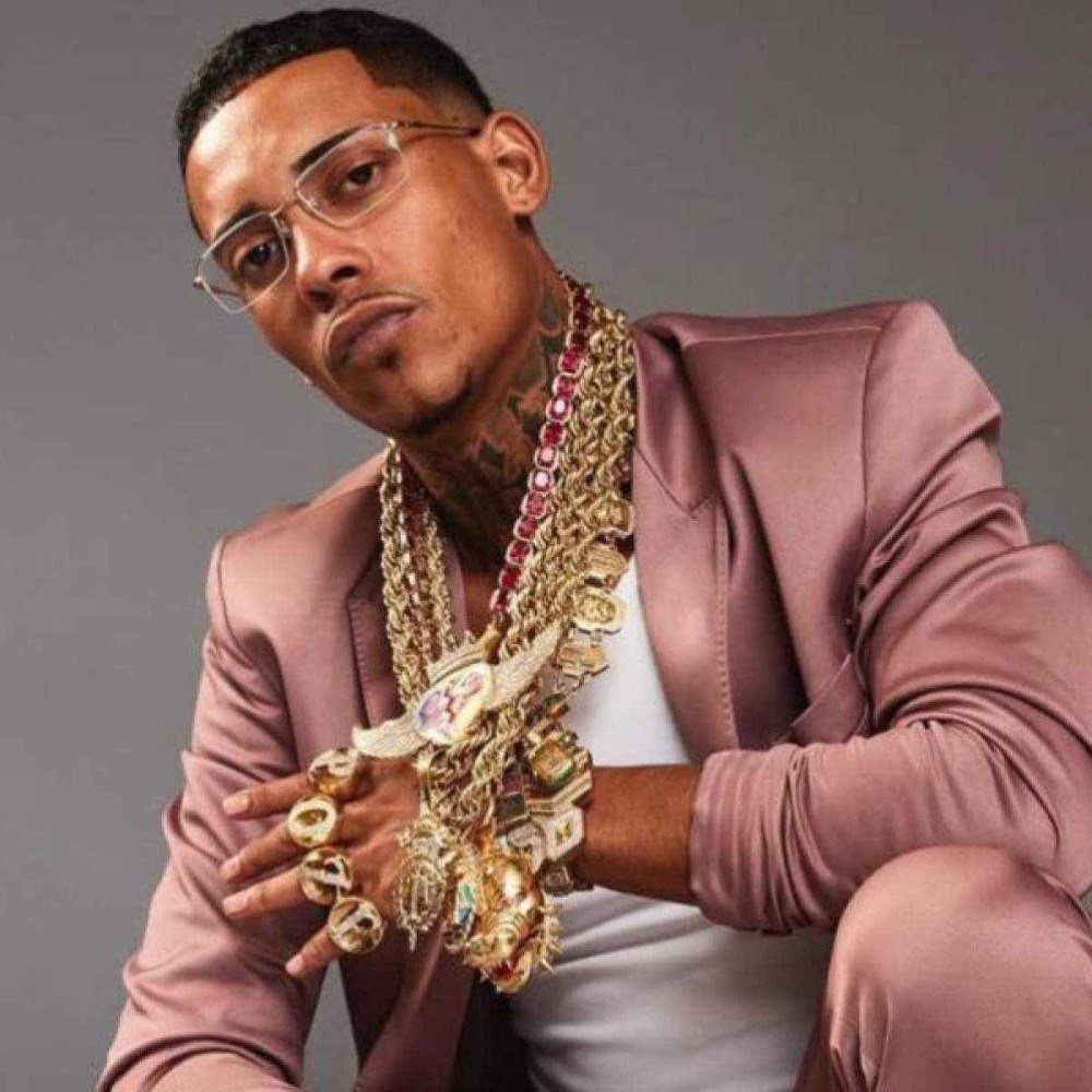 MC Poze reflete sobre o passado e destaca transformação em sua vida