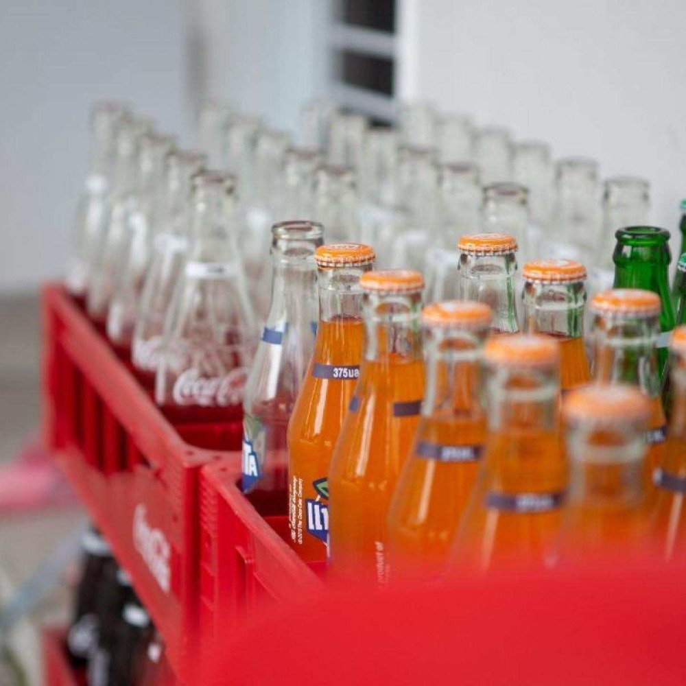 Veja quais refrigerantes ainda são vendidos em garrafa de vidro