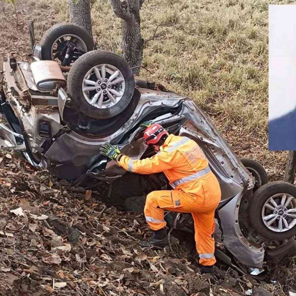Engenheiro agrônomo morre após batida frontal contra árvore na MG-255