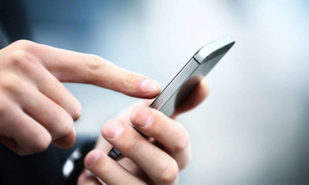 Adeus carregador? Nova tecnologia promete carregar celulares pelo ar ...