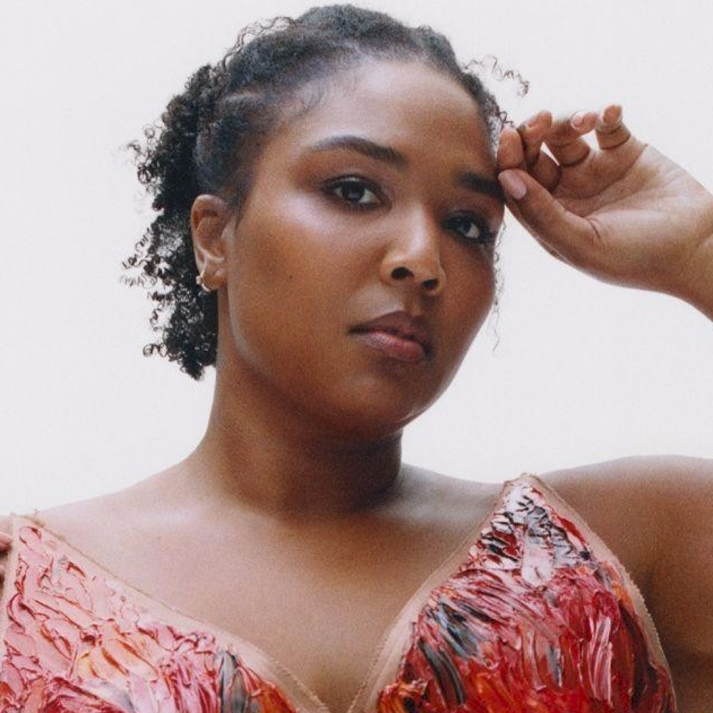 Lizzo anuncia álbum inédito, o 1º desde 2022
