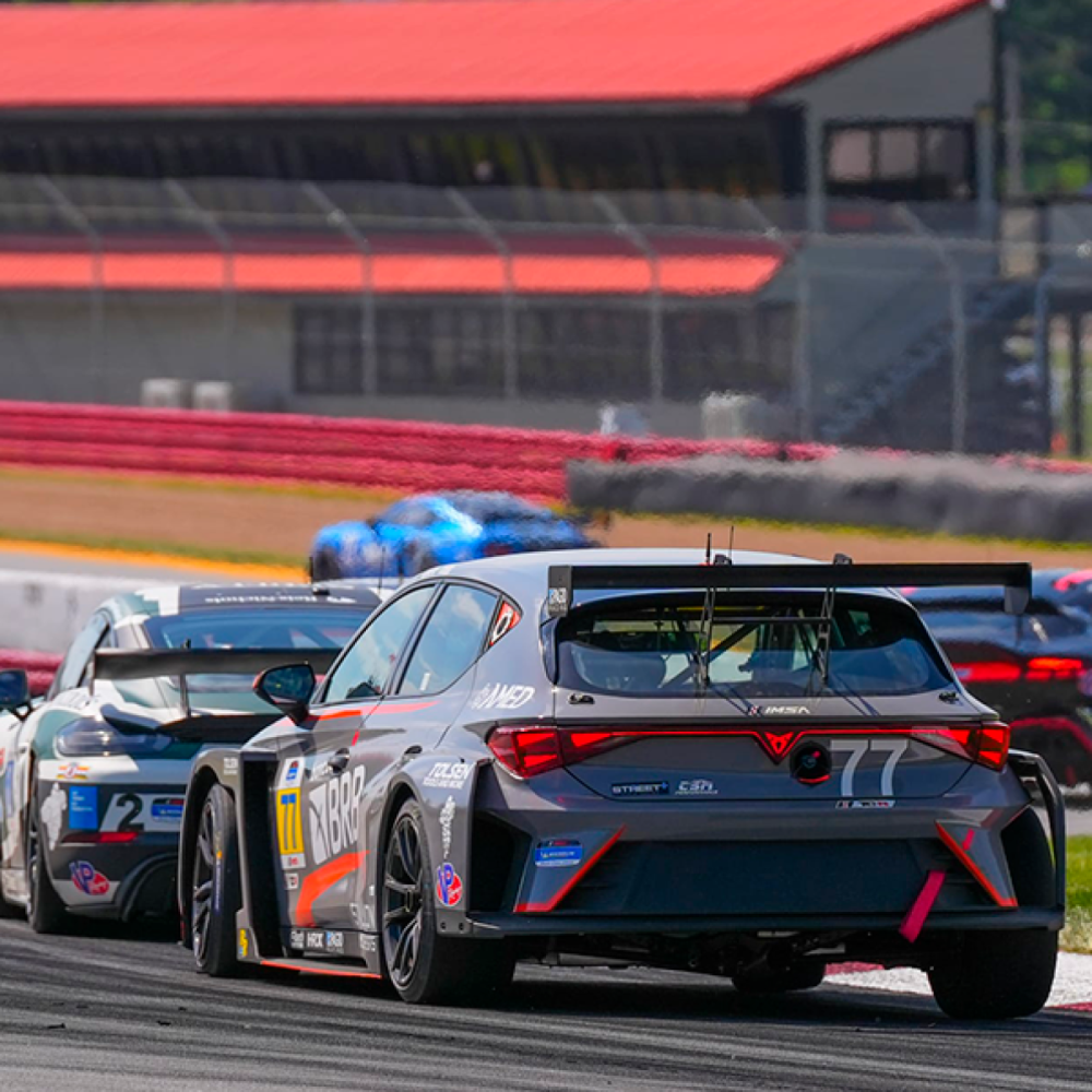 Stallion conquista top 5 na etapa de Mid-Ohio da IMSA